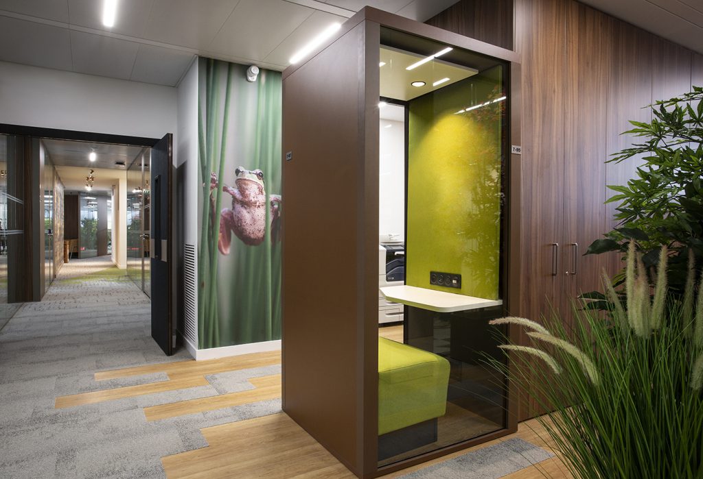 Latitude, les bureaux biophiliques de Sopra Steria à La Défense | Human ...