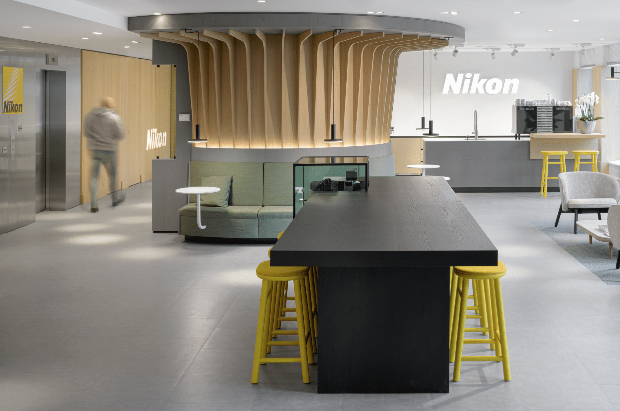 De werkomgeving van Nikon Europe | Interface | Duurzaamheid in de ...